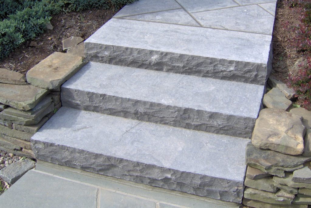 Chateau Limestone™ - Rolling Rock Building Stone