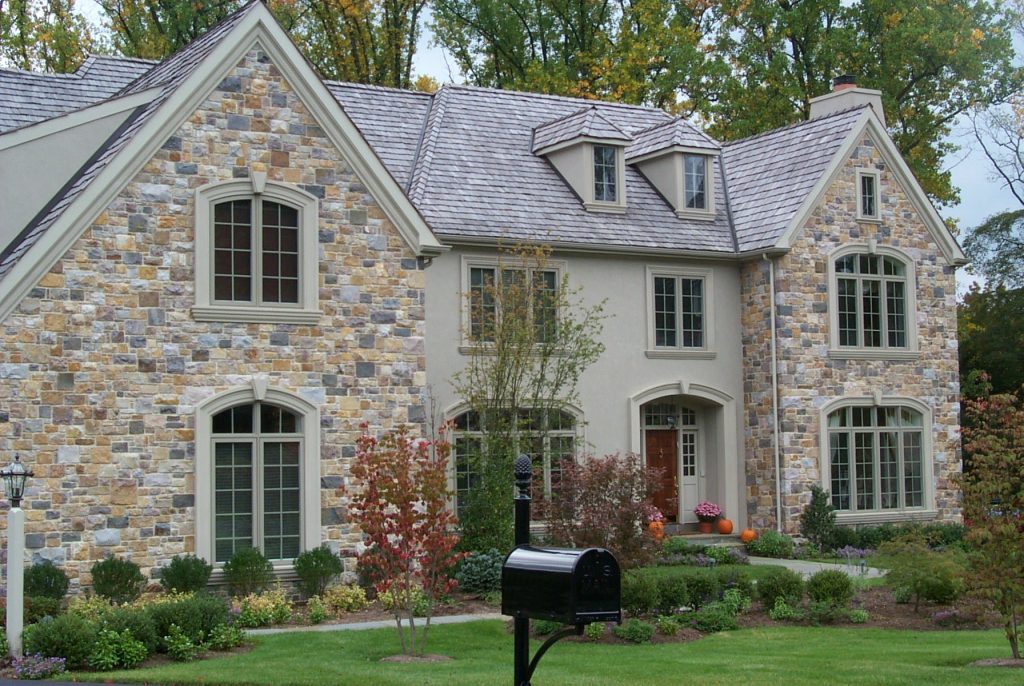 Custom Building Stone Blends - Rolling Rock Building Stone